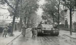 The Battle Of Berlin: April 25th 1945 - Berlin Is Encircled & The ...
